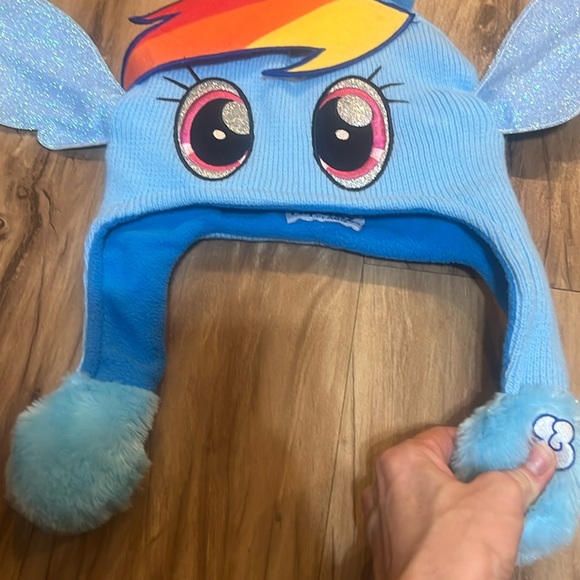 flipeez | Accessories | My Little Pony Interactive Hat For Your Little ...